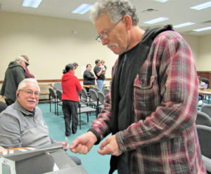 Casting his ballot | News, Sports, Jobs - Salem News